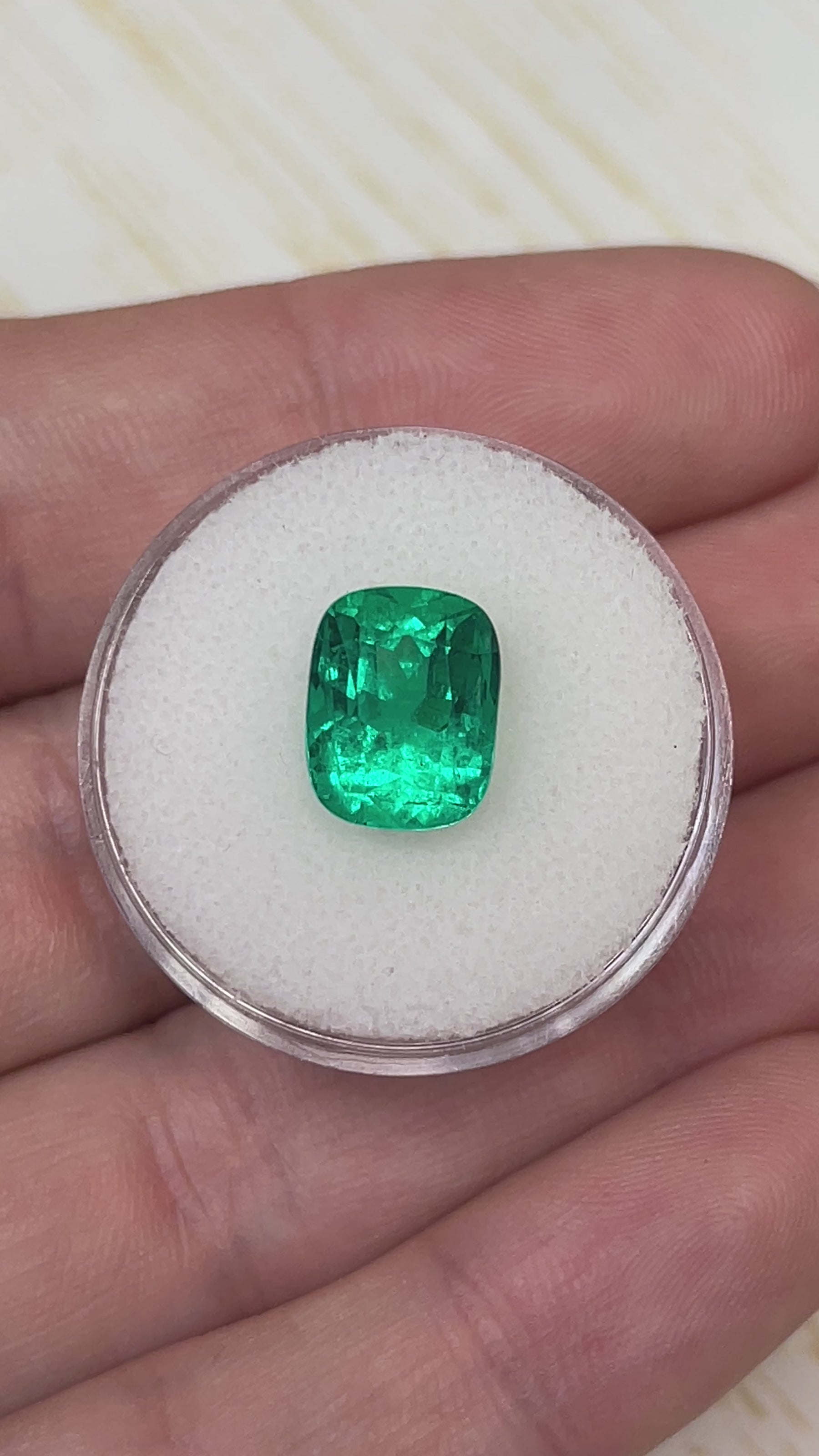 All Loose Emeralds - Premium Selection of Loose Emeralds